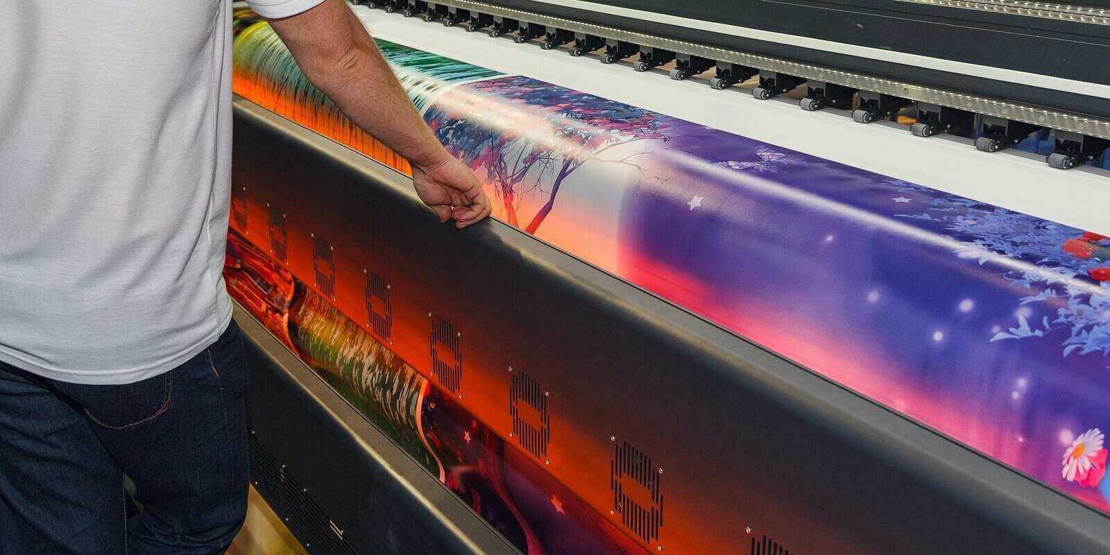 How to Hang Your Large Format Graphics - Tree Towns Digital Decor